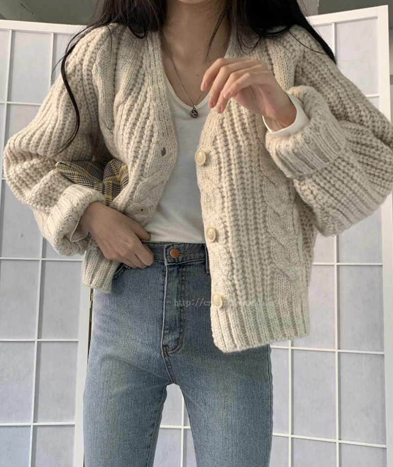 Simple V-neck Knitted Sweater Coat on Luulla