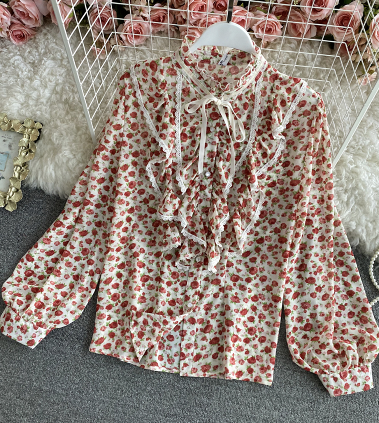 Cute Floral Long Sleeve Top on Luulla